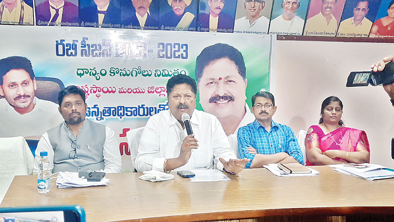 రైతుల నుంచే ధాన్యం కొనుగోలు | direct purchage from rytu