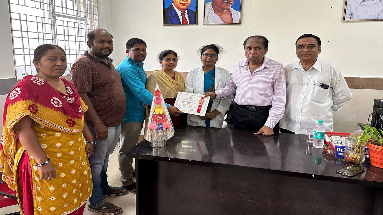 ఐసీటీసీ కేంద్రానికి ‘సర్టిఫికెట్‌ ఆఫ్‌ ఎక్సలెన్సీ’ | 'Certificate of ...