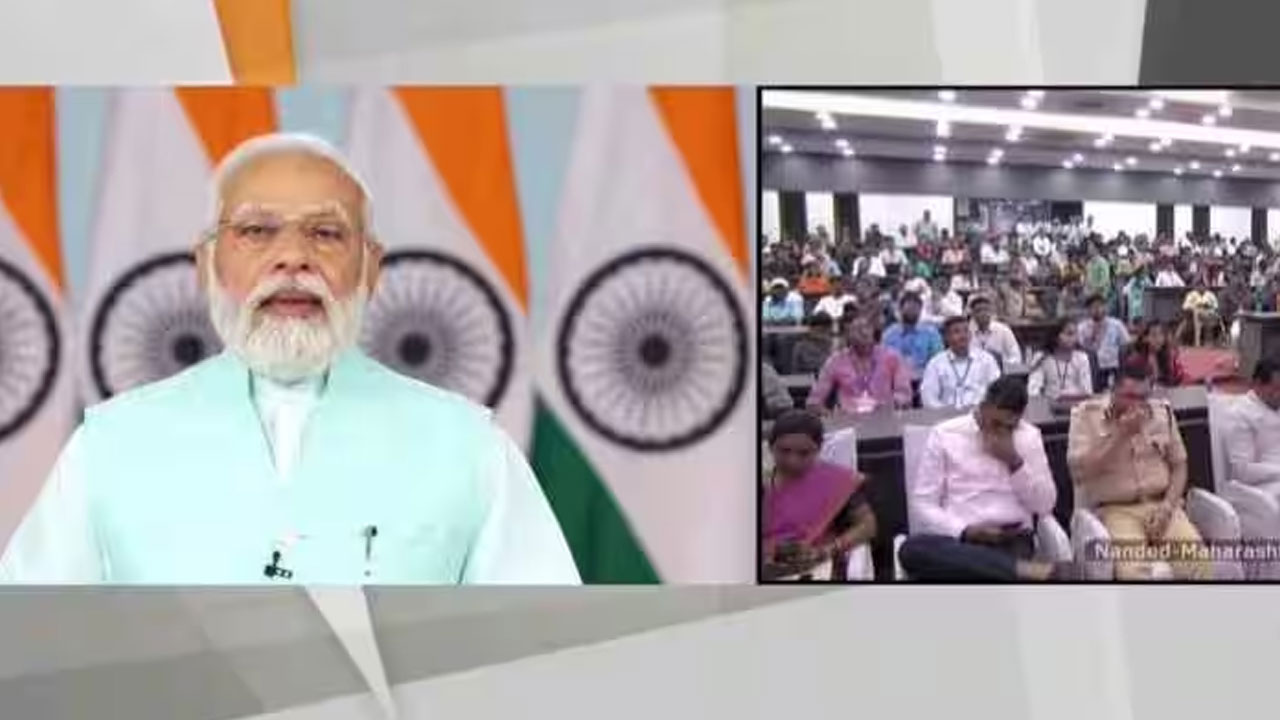 Rozgar Mela : నియామక విధానంలో మార్పులతో అవినీతి అంతమైంది : మోదీ | pm narendra modi gave away ...