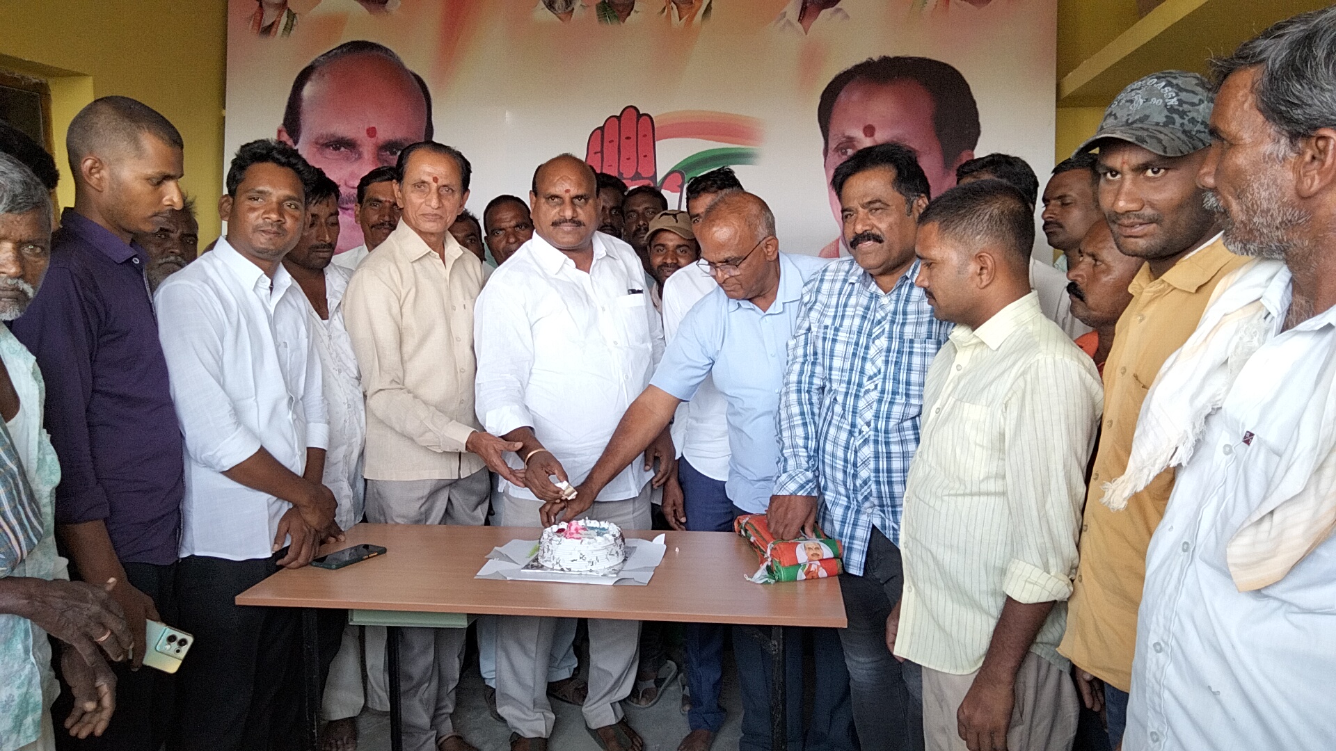 పద్మారెడ్డి వైఫల్యంతో కుంటుపడిన అభివృద్ధి | Development stunted by ...