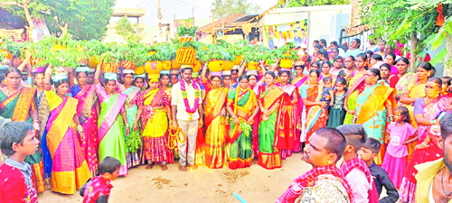 ఘనంగా బీరప్ప, మల్లన్న విగ్రహ ప్రతిష్ఠాపన | Installation of Birappa and ...