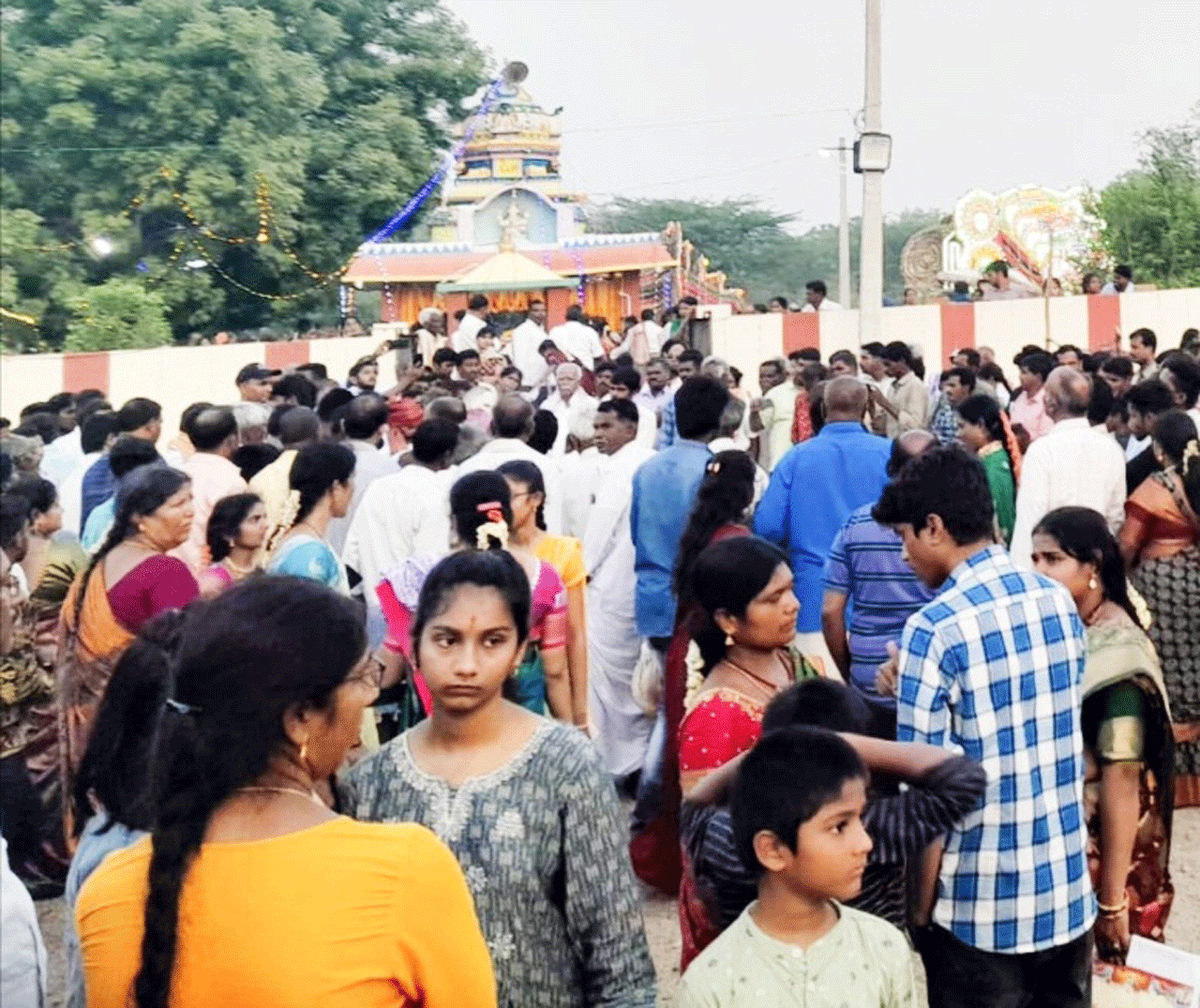 వైభవంగా ముత్యాలమ్మ ఊరేగింపు | A magnificent procession of Mutyalamma