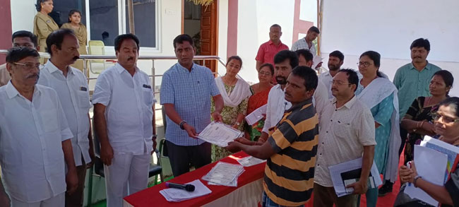 సచివాలయాలతో ప్రజల వద్దకే పాలన | sachivalayalatho prajala vaddake palana