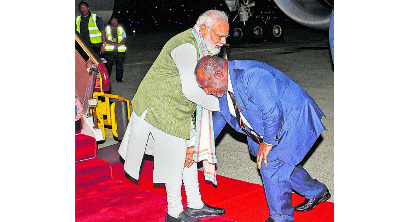 PM MODI: ఐరాస ఎందుకు? | pm modi G-7 meeting with Zelensky