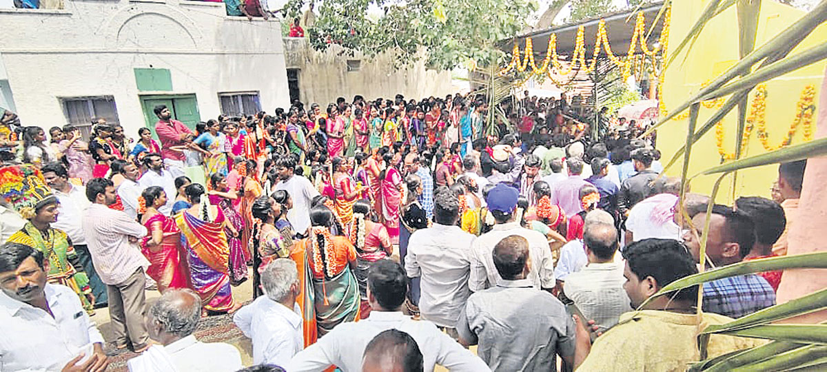 వైభవంగా గాలెమ్మ జాతర | Magnificent Galemma fair