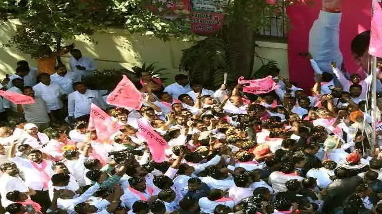 TS NEWS: రైతు వేదిక ప్రారంభోత్సవంలో బీఆర్ఎస్, కాంగ్రెస్ నేతల నినాదాలు ...