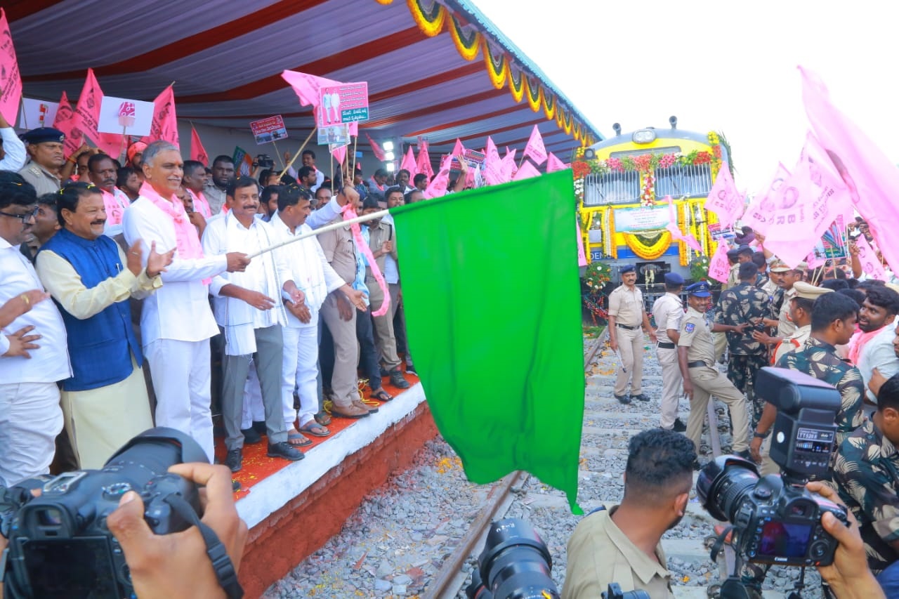 చుక్‌చుక్‌.. | chukchuk..