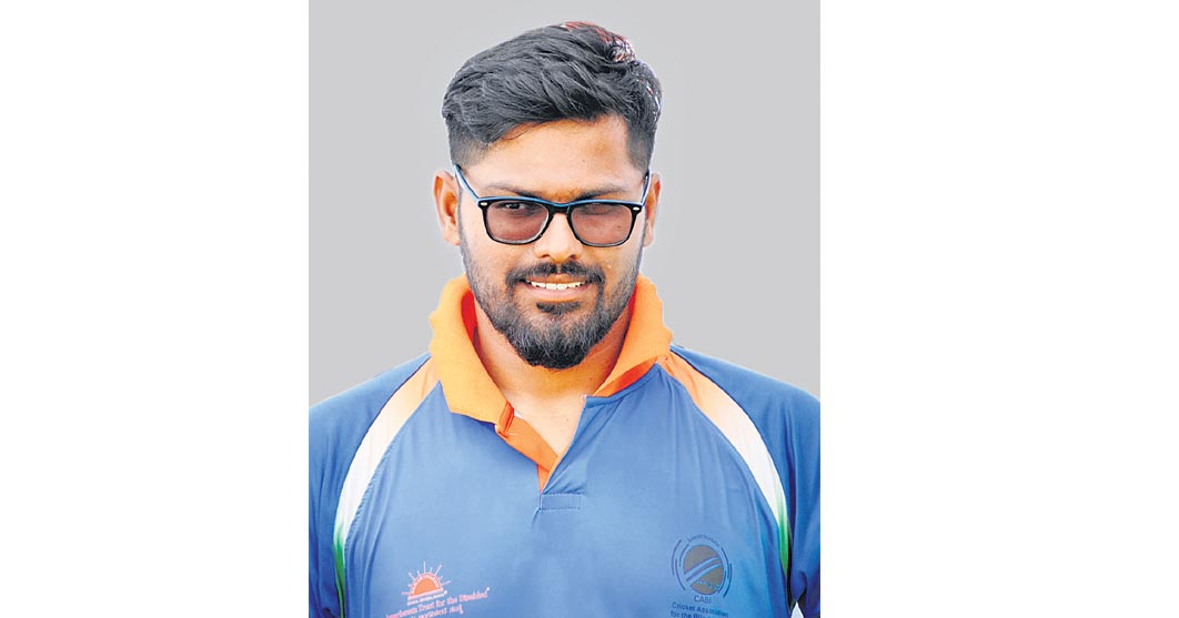 Blind cricket captains : అంధుల క్రికెట్‌ కెప్టెన్లు అజయ్‌, వర్ష | Blind ...