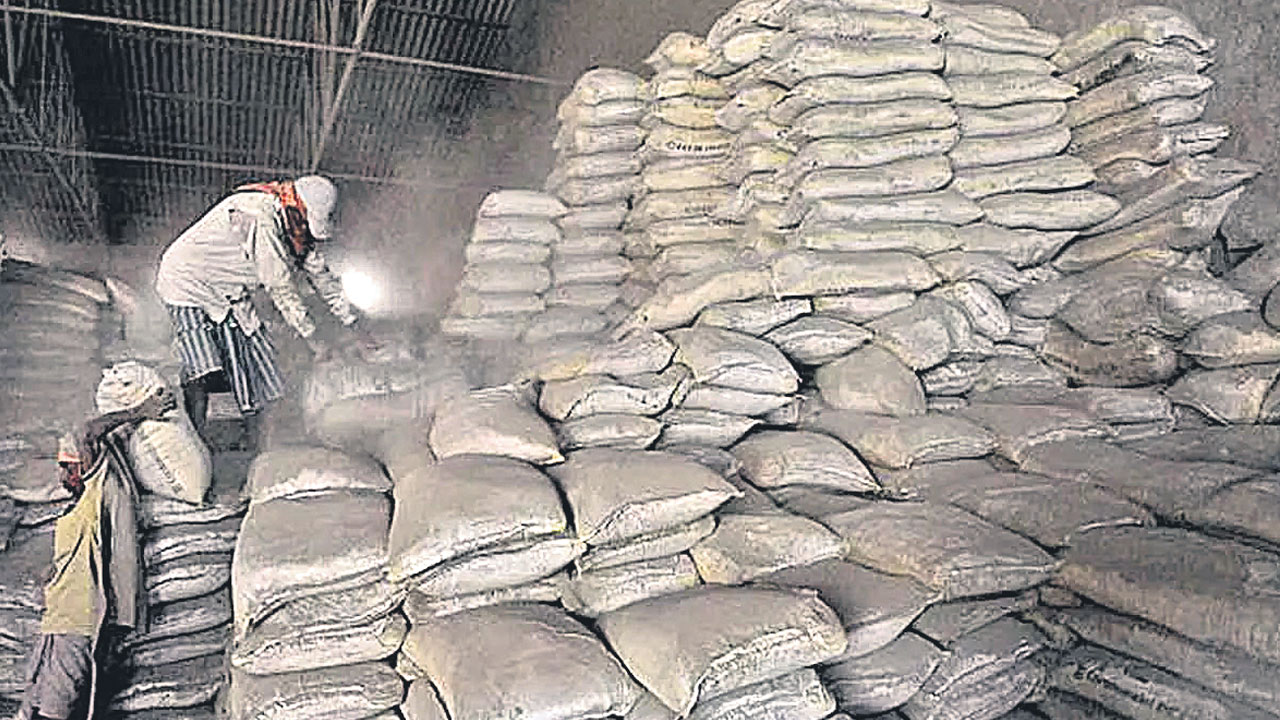 Cement Demand : సిమెంట్‌ డిమాండ్‌కు ఇన్‌ఫ్రా దన్ను | Infra fuel for ...