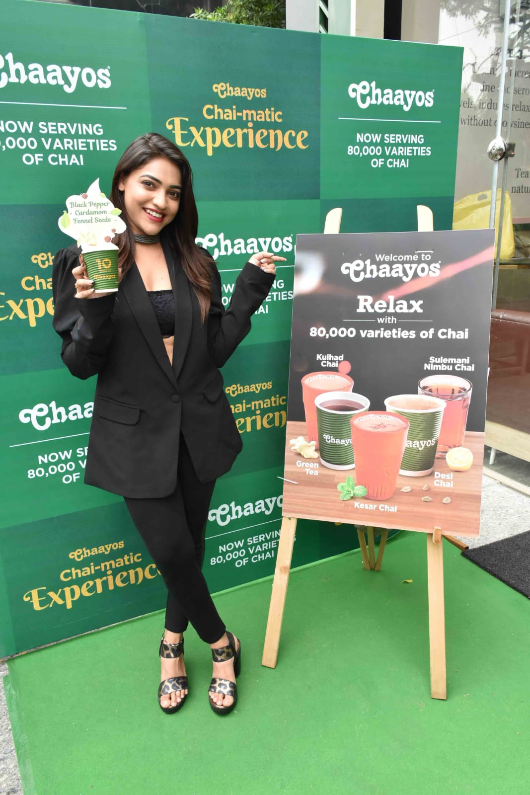 హైదరాబాద్ బంజారాహిల్స్ చాయోస్ లాంచ్ వేడుకలో సెలబ్రిటీల సందడి ...