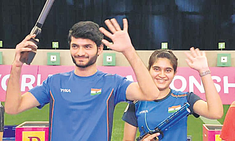 Isha pair: ఇషా జోడీకి పసిడి | Isha pair is of the gold