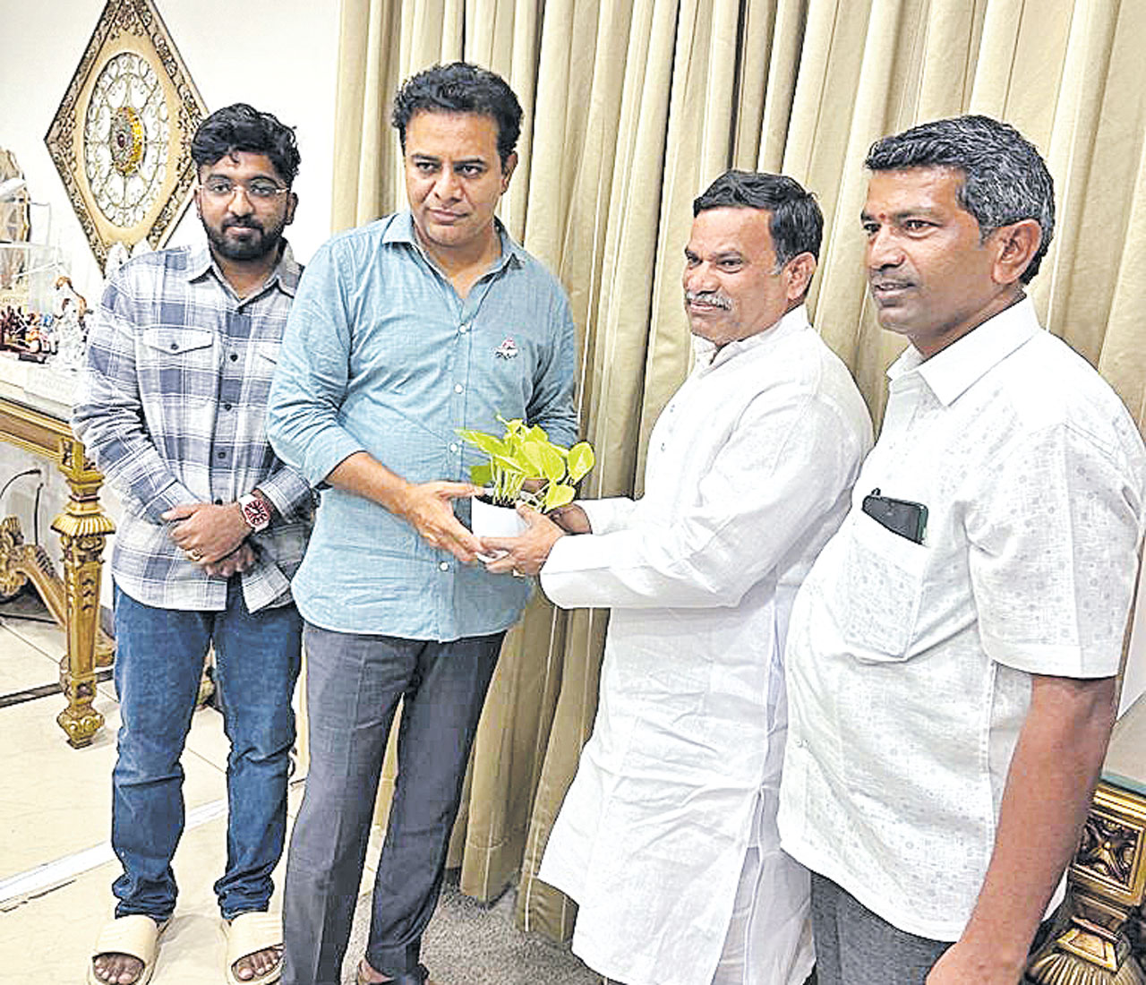 ప్రగతి భవన్‌ నుంచి డాక్టర్‌ తుప్ప ఆనంద్‌కు పిలుపు | A call to Dr. Tuppa Anand from Pragathi Bhavan