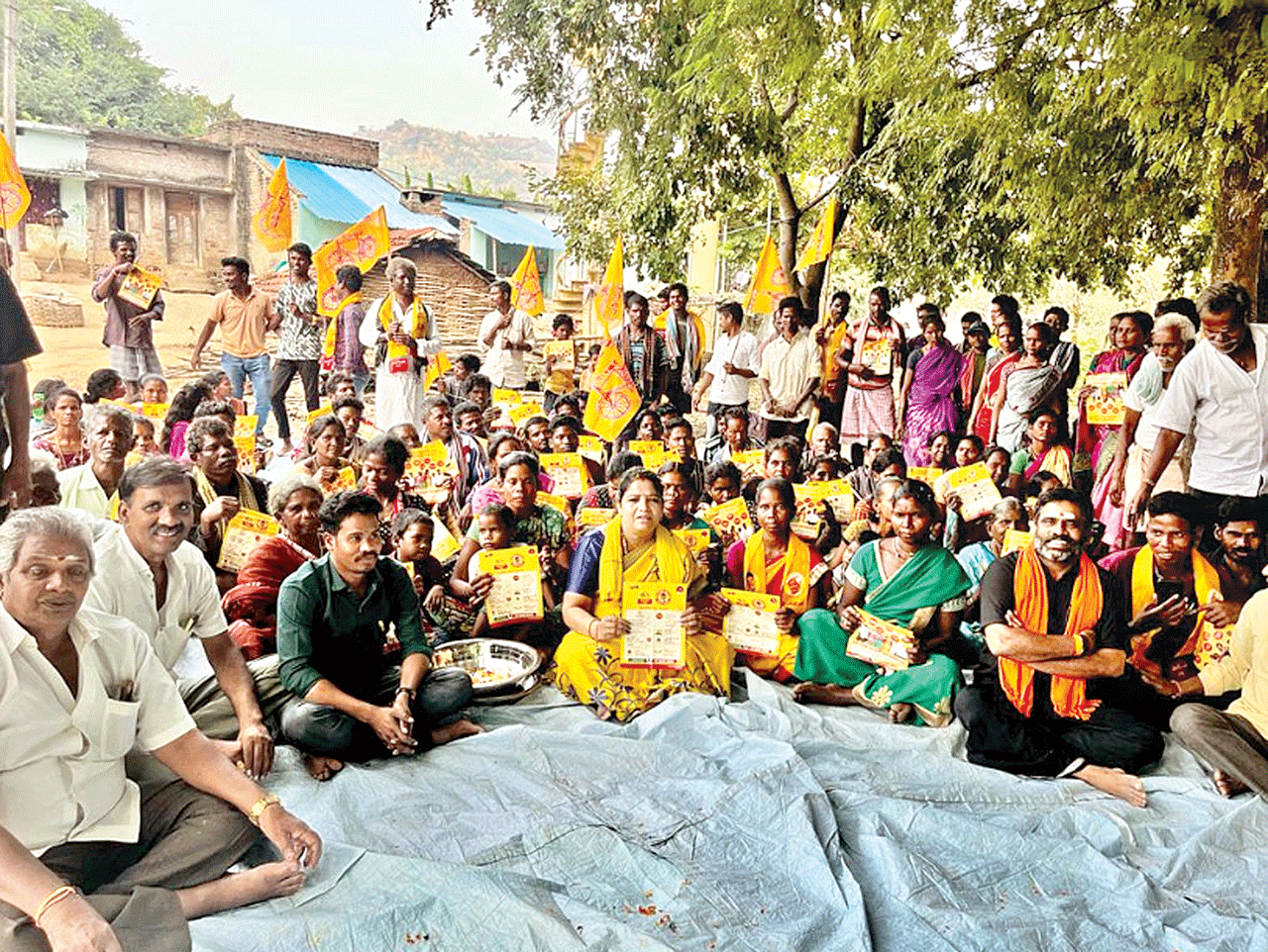 గిరిజన గ్రామాల్లో సంధ్యారాణి పర్యటన | Sandhyarani tour in tribal villages