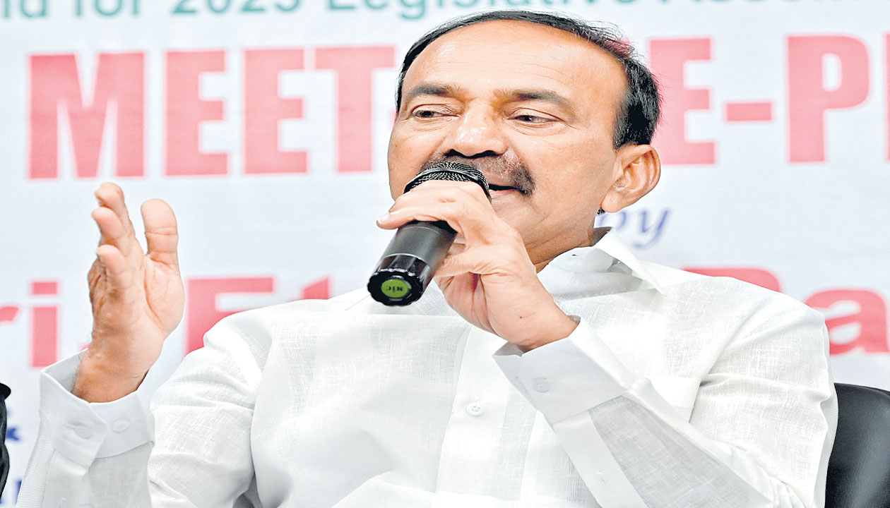 Etala Rajender : బీజేపీ, బీఆర్‌ఎస్‌ ఒక్కటైతే నేనెందుకు గజ్వేల్‌లో ...