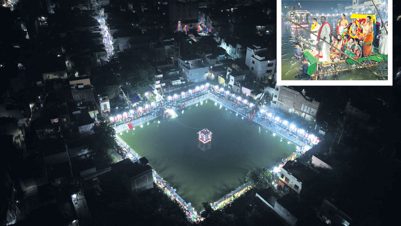 కనుల పండువగా చెన్నయ్య తెప్పోత్సవం | Chennayya Teppotsavam is the ...