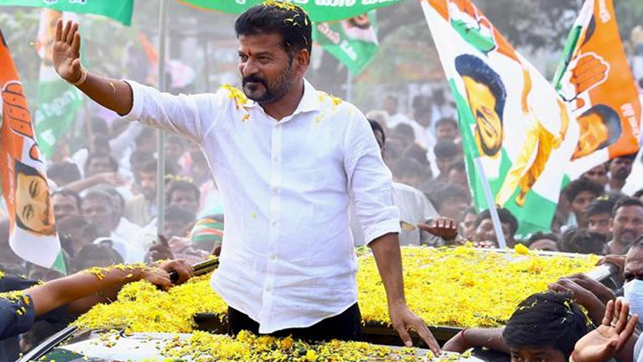 Revanth Reddy: కంగ్రాట్స్ రేవంత్ రెడ్డి.. ఇంటింటా సంబరాలు ...