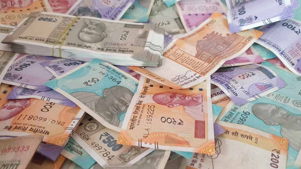 NRI: ఎన్నారై నిధుల వరద.. ప్రపంచంలో నెం.1గా నిలిచిన భారత్ | India tops global remittance charts ...