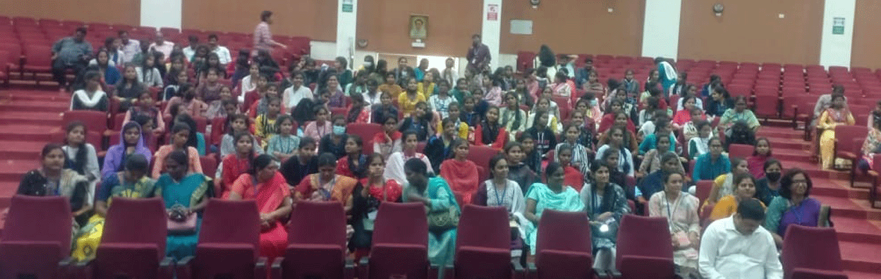 షార్‌ను సందర్శించిన అనాఽథ పిల్లలు | Orphans visiting the Shar