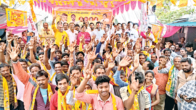 రాష్ట్రంలో అరాచక పాలన: ఎంపీ | Anarchy in the state: MP