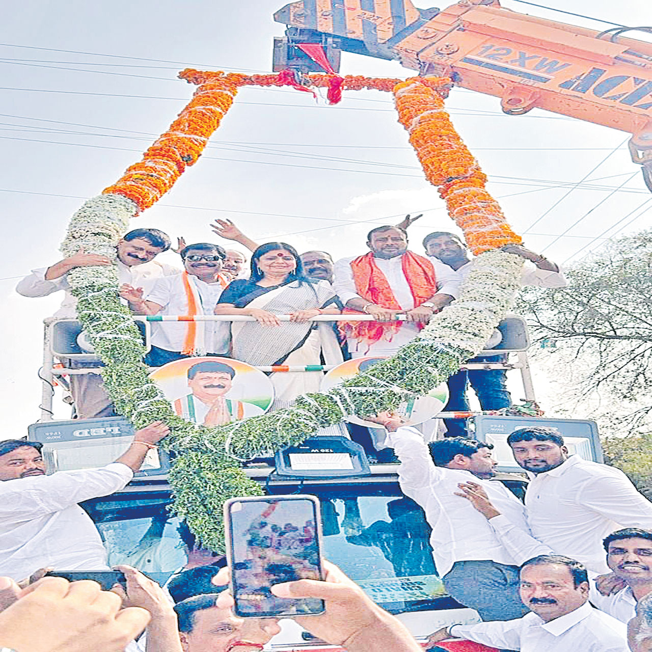 దీపదాస్‌కు ఘనస్వాగతం | Welcome to Deepadas