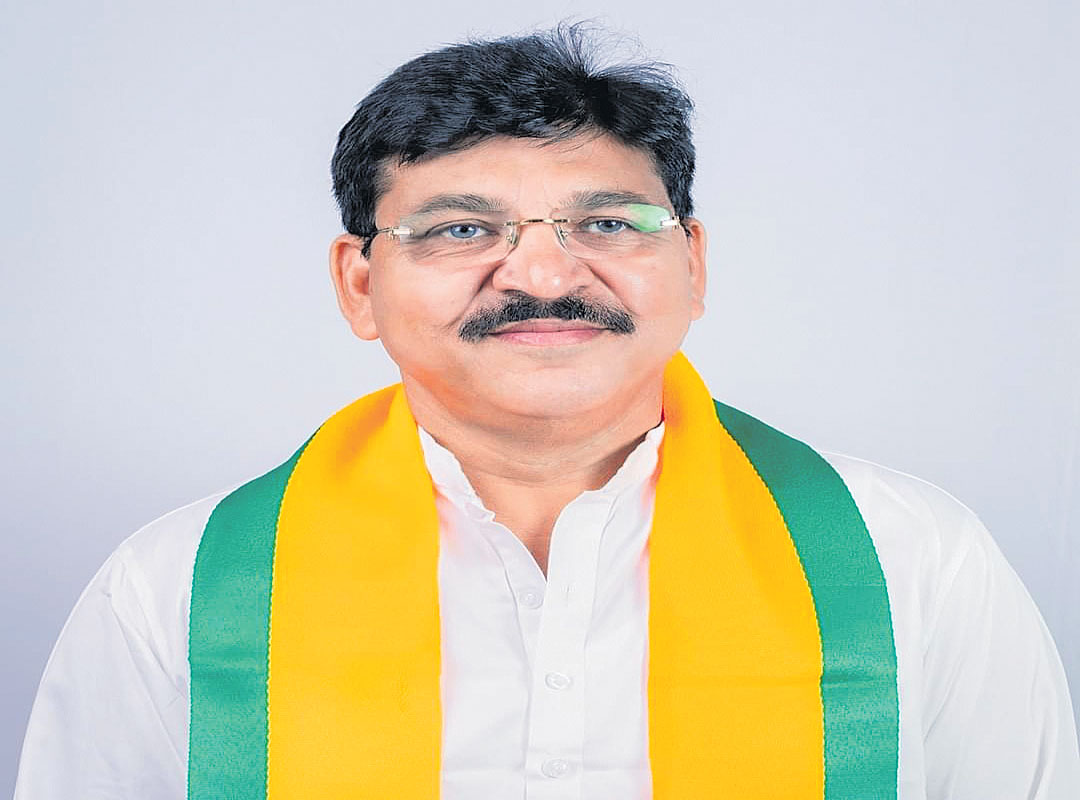 MLA Paidi Rakesh Reddy : నాకు బెదిరింపు కాల్స్‌ | Threatening calls to me