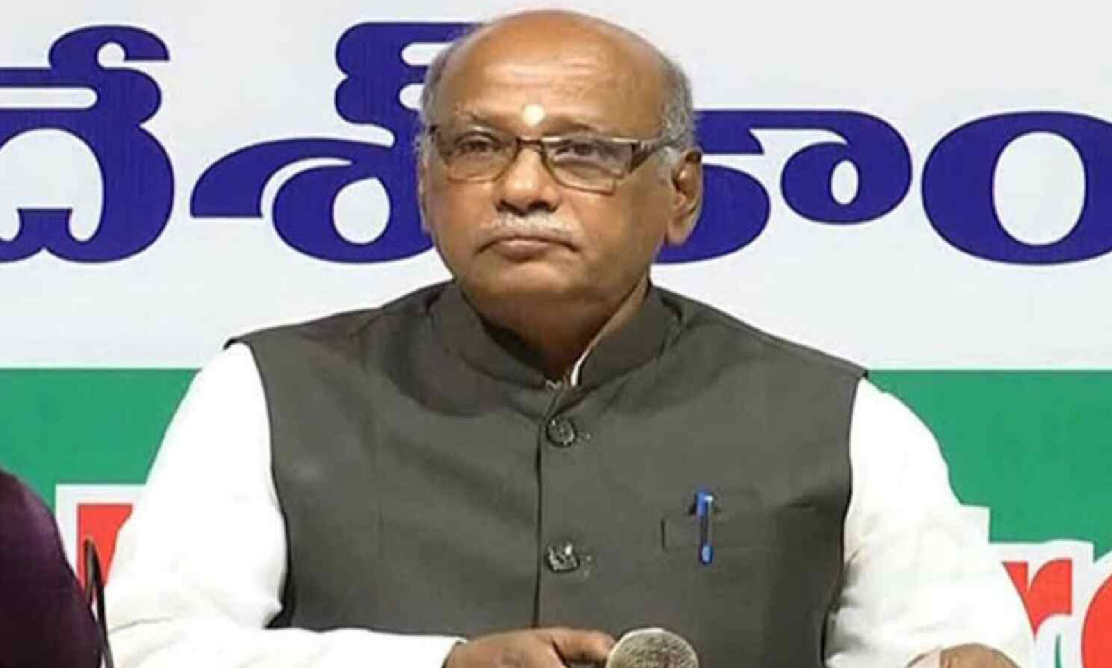 Niranjan అసత్యాలు మాట్లాడడంలో కేసీఆర్ కుటుంబానిది ఓ చరిత్ర Niranjan 0710