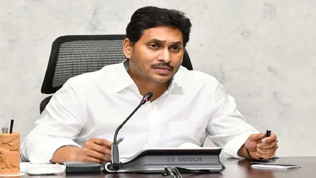 సరే.. సరే.. చర్చ వద్దులే | Ok.. ok.. no need to discuss