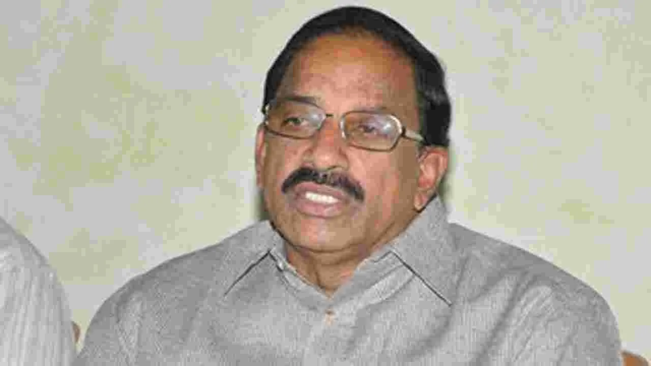 Minister Tummala: మంత్రి తుమ్మలను కలిసిన తమిళనాడు రైతు | Minister ...