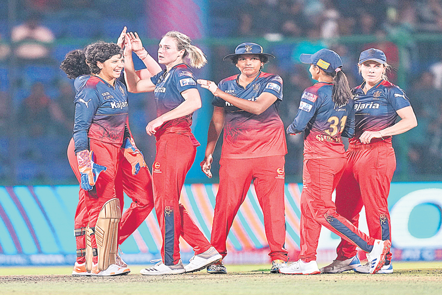 Women's Premier League : భళా.. బెంగళూరు | Women's Premier League