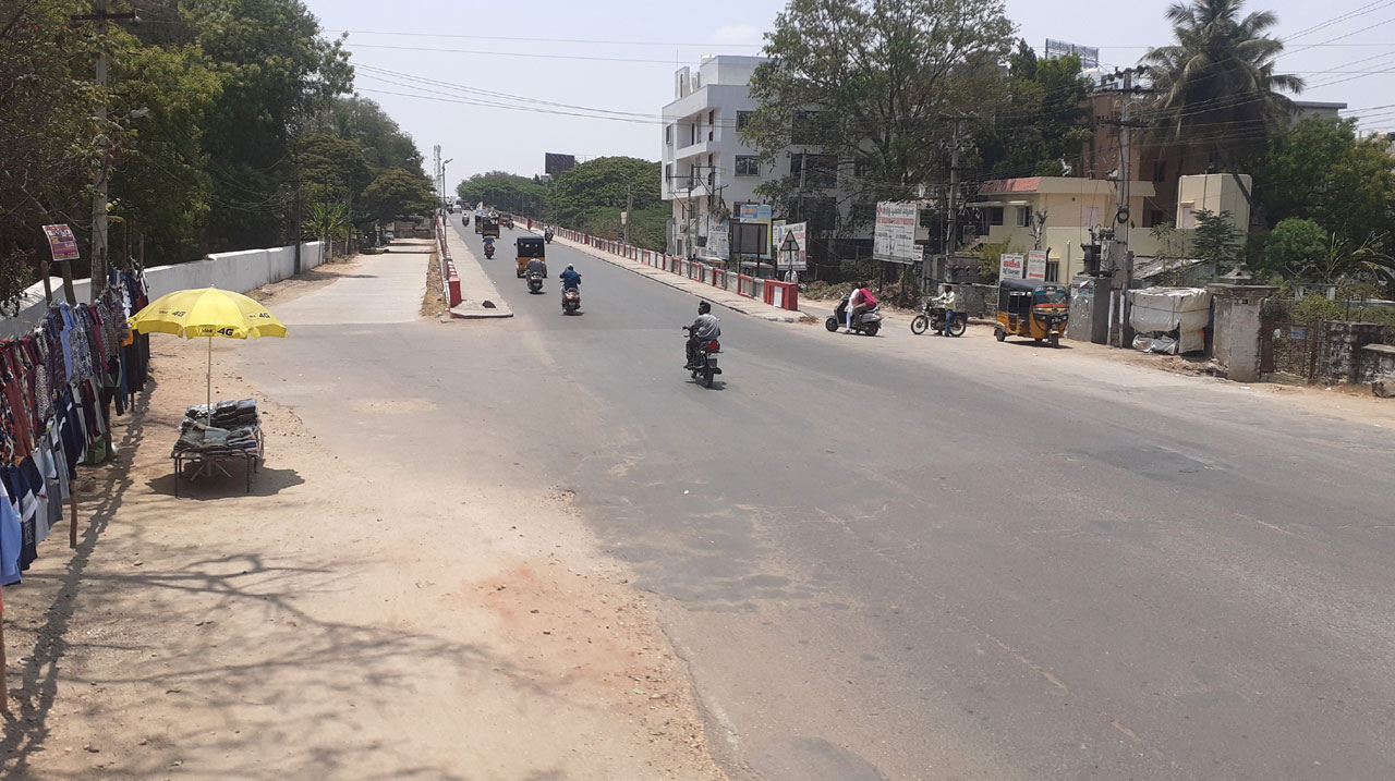 స్వల్పంగా తగ్గిన ఉష్ణోగ్రతలు | Slightly lower temperatures