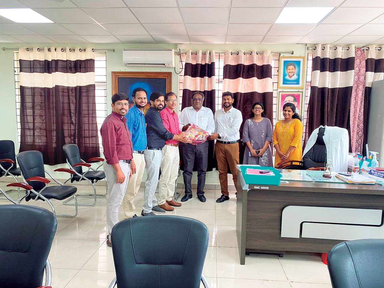 ప్రభుత్వ వైద్య కళాశాలకు మరో నాలుగు పీజీ సీట్లు | Four more PG seats for ...