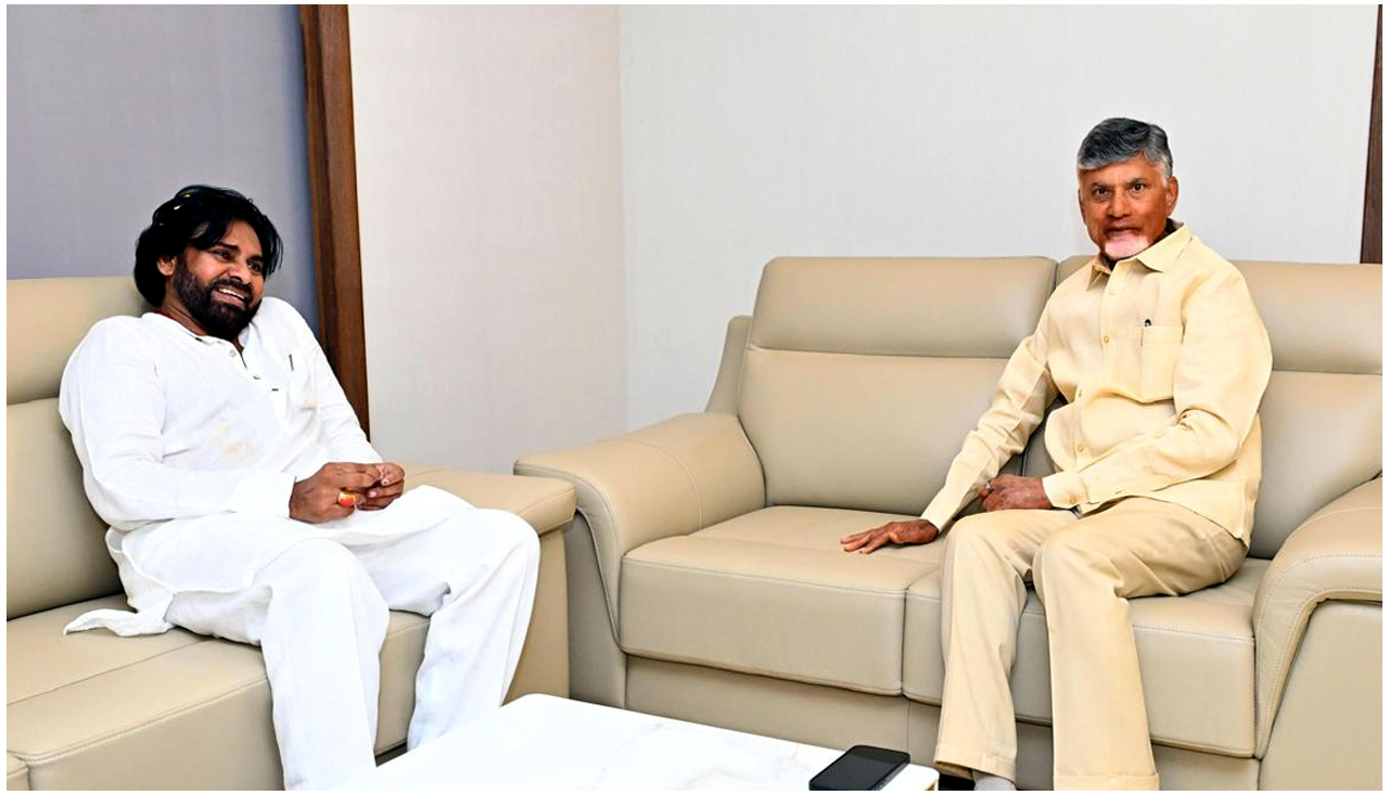 CBN And Pawan:చంద్రబాబుతో ముగిసిన పవన్ భేటీ.. ఏం చర్చించారంటే ...