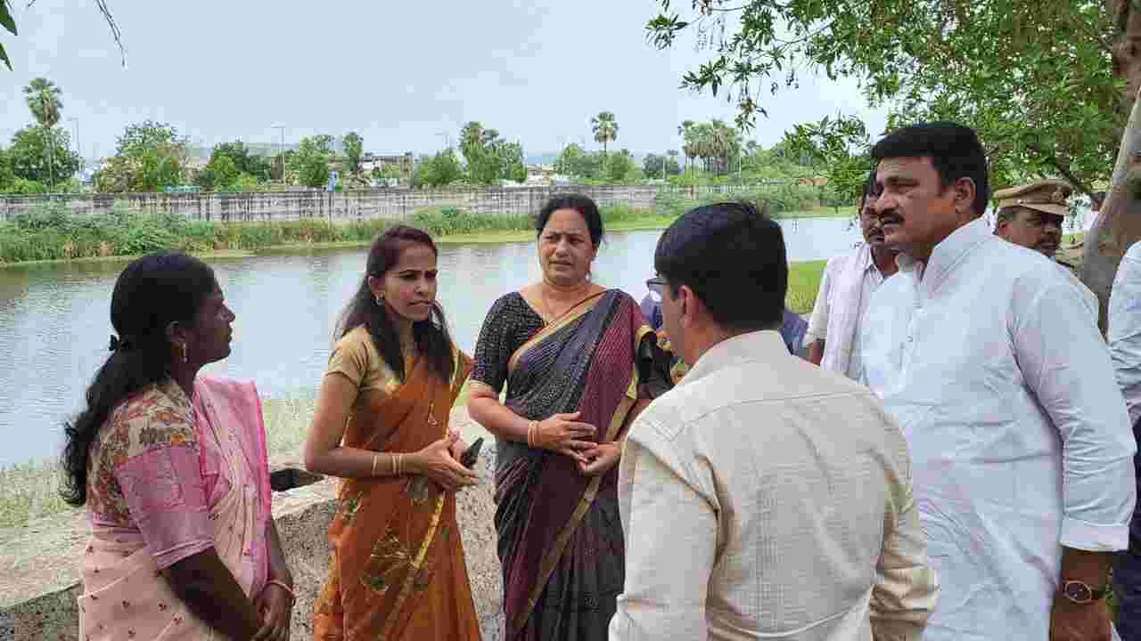 మంథని మున్సిపాలిటీలో పారిశుధ్యం మెరుగుకు చర్యలు | Measures to improve ...