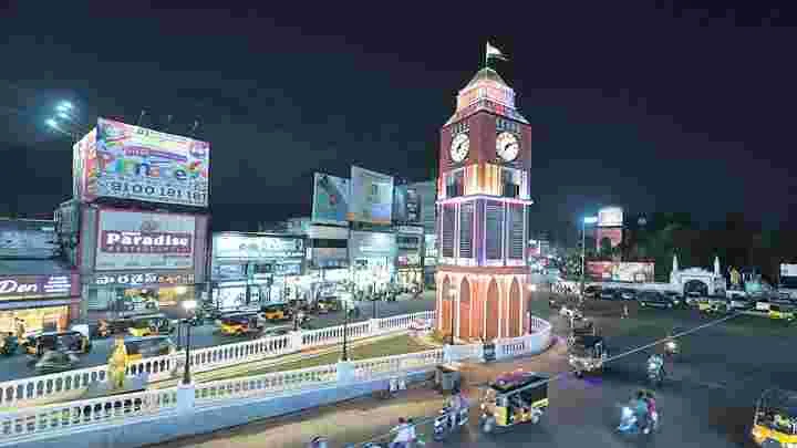 జగదాంబ జంక్షన్‌కు క్లాక్‌టవర్‌ శోభ | Jagdamba Junction is adorned with ...