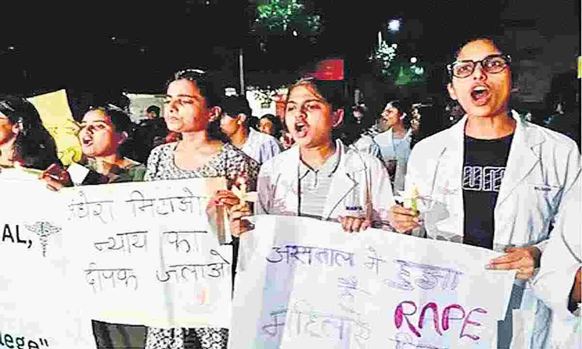 బెంగాల్‌ వైద్యుల సమ్మె పాక్షిక విరమణ | The doctors of Bengal, who have ...