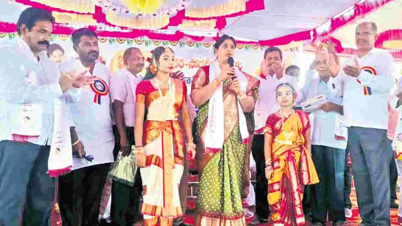 పర్యాటక కేంద్రంగా కంభం చెరువు | Kambham Lake is a tourist center