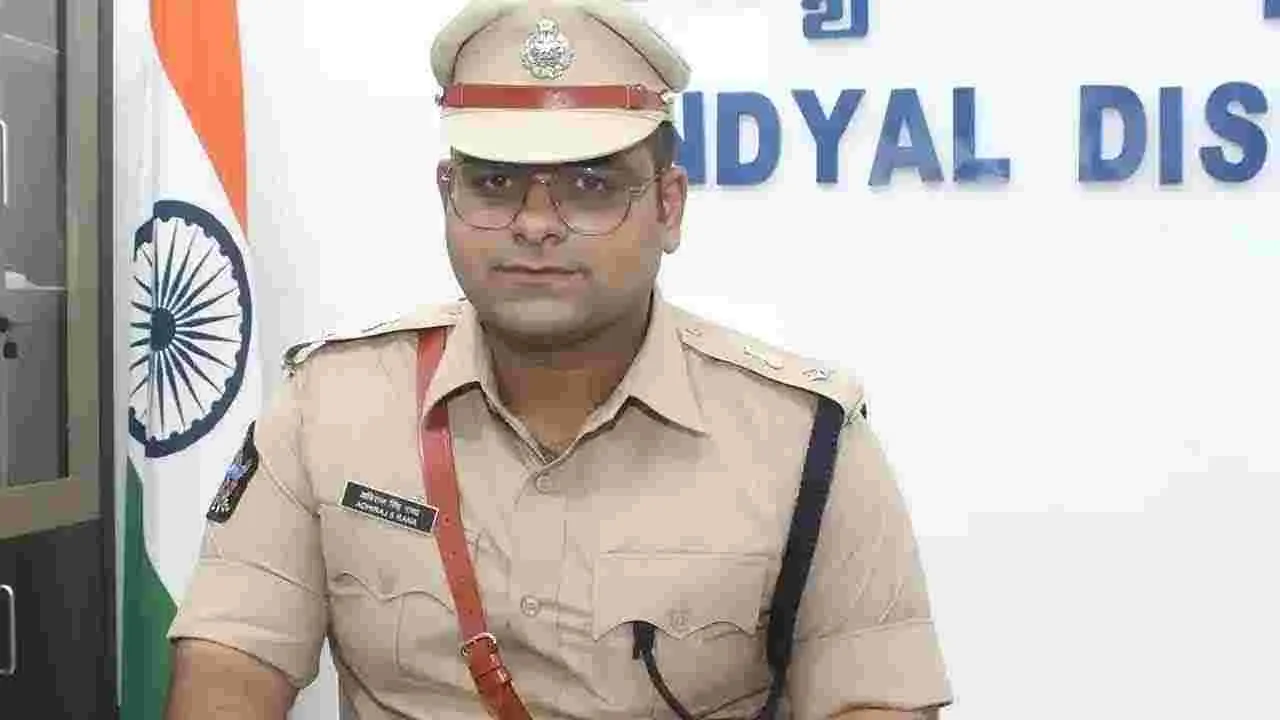 AP News: నందికొట్కూరులో ఇంటర్ స్టూడెంట్ హత్యపై ఎస్పీ స్పందన | SP Adiraj ...