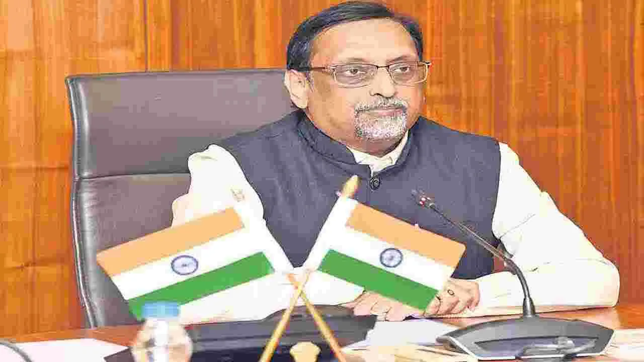 AP Govt: ఏపీలో పెట్టుబడులదారుల కోసం కొత్త విధానం | CS Nirab Kumar Prasad reviews monitoring ...