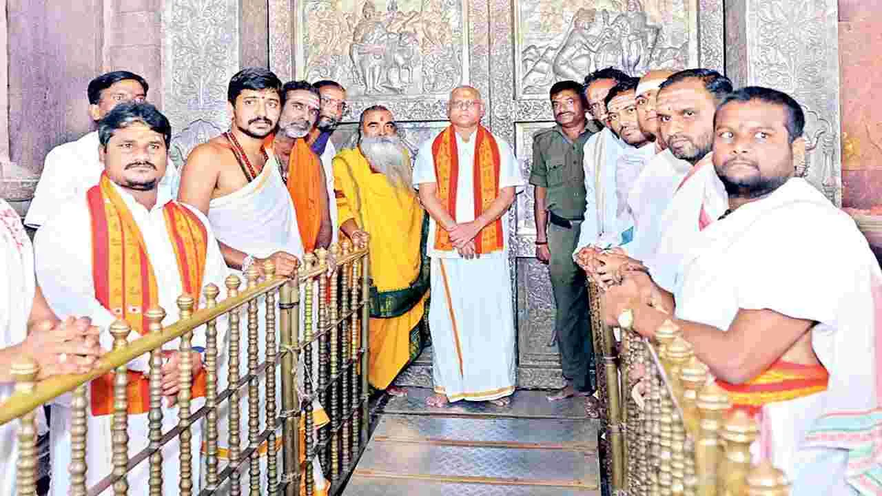ఆలయాలు మూసివేత | Temples closed