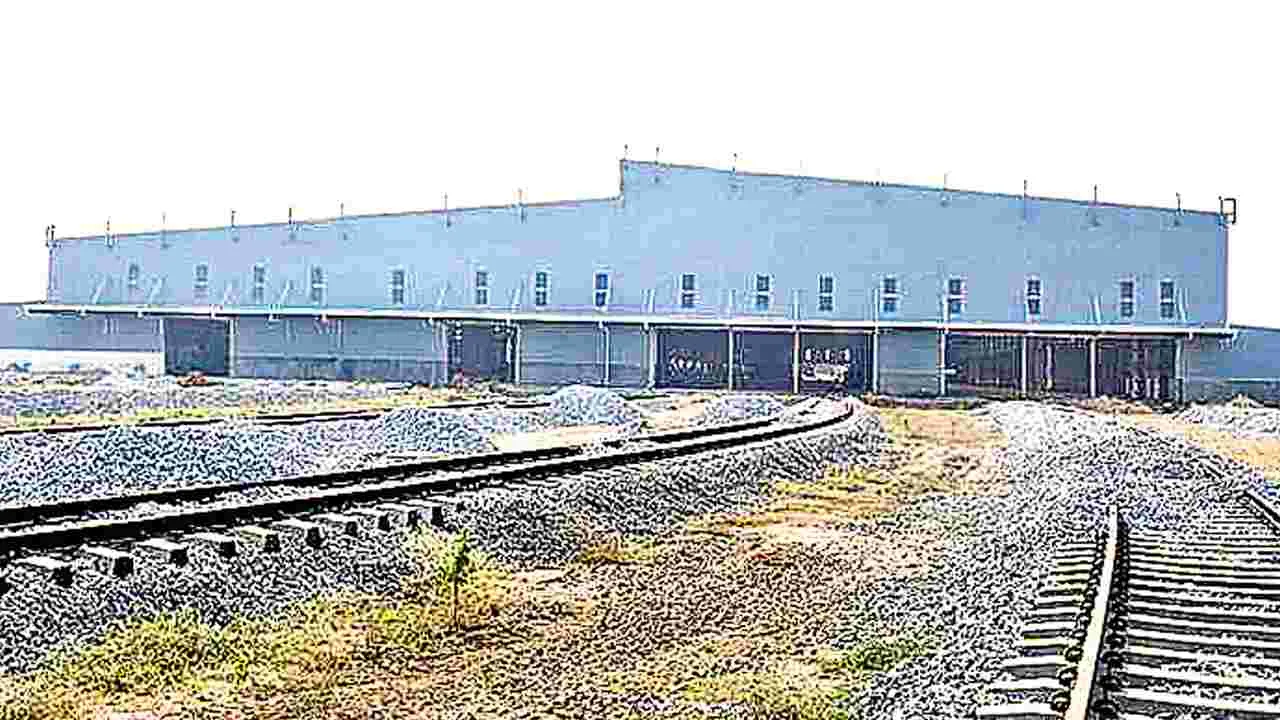 ఐదేళ్లలో 200 రైళ్ల తయారీ | Kazipet Rail Factory to Build 200 Intercity ...