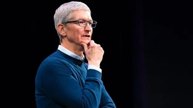 ఐఫోన్ ధరలు పెంచక తప్పదు: టిమ్ కుక్ | iphone 18 price hike likely tim ...